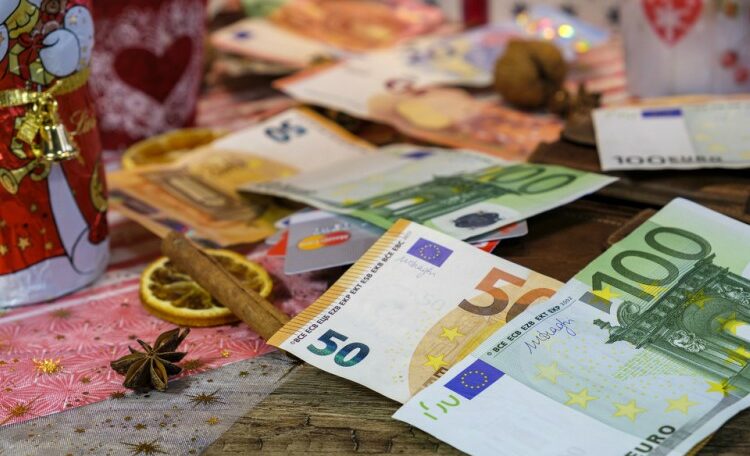 Όλες οι πληρωμές από e-ΕΦΚΑ, ΟΑΕΔ, ΟΠΕΚΑ από 30 Αυγούστου έως 3 ...